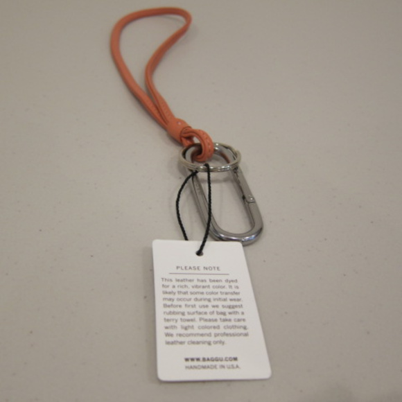 BAGGU (Melon Color) | Accessories | Baggu Leather Loop Strap Key Ring ...
